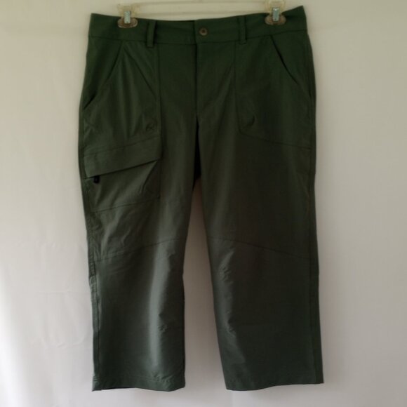 Columbia | Pants & Jumpsuits | Columbia Clam Diggers Sage Green Pants ...